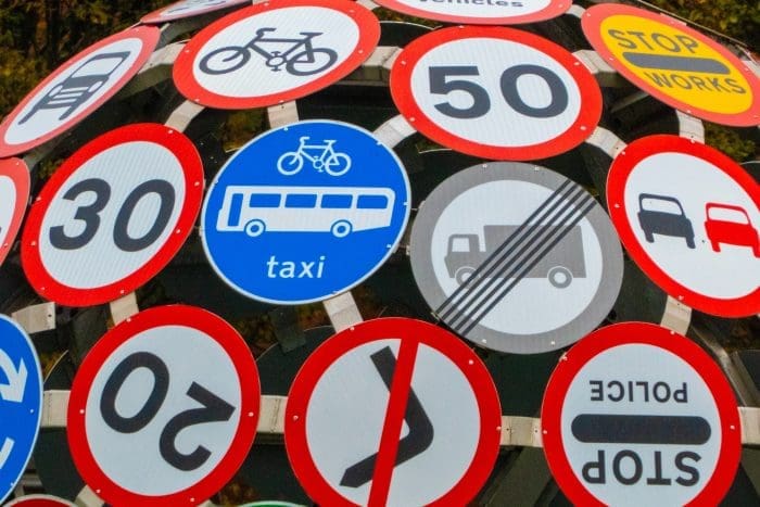 The Official Highway Code [Updated 2022] [FREE Download] | Transport UK