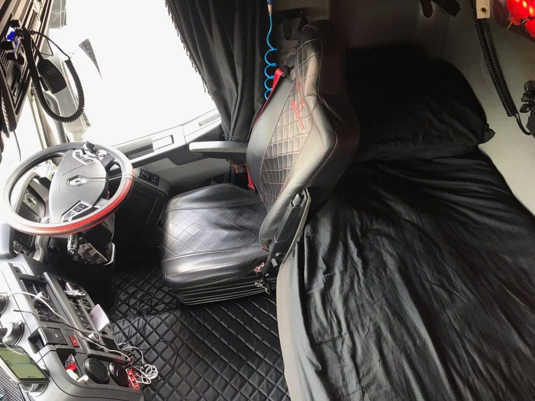 A Day In The Life Of A HGV Container Driver | Transport UK